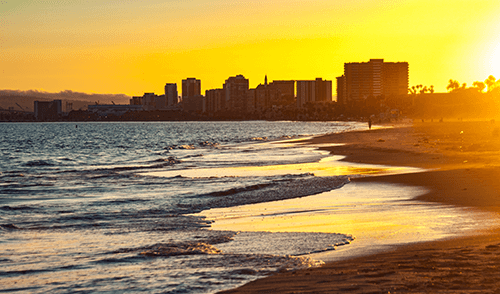 The History of Long Beach (and how to hang out like a local.) - CAHR26